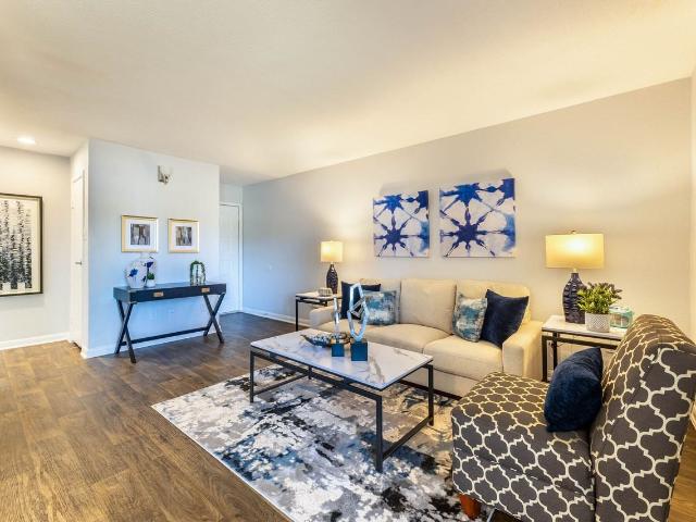 The Beverly at Clear Lake 1 Bedroom Apartment for Rent at 16100 Space Center Blvd, Houston, TX 77062 Clear Lake