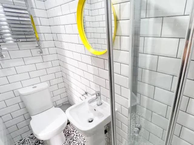 The Bears Paw, Irvine Street, Liverpool, L7 8SY, United Kingdom | Room for rent #165550968 | Rentberry