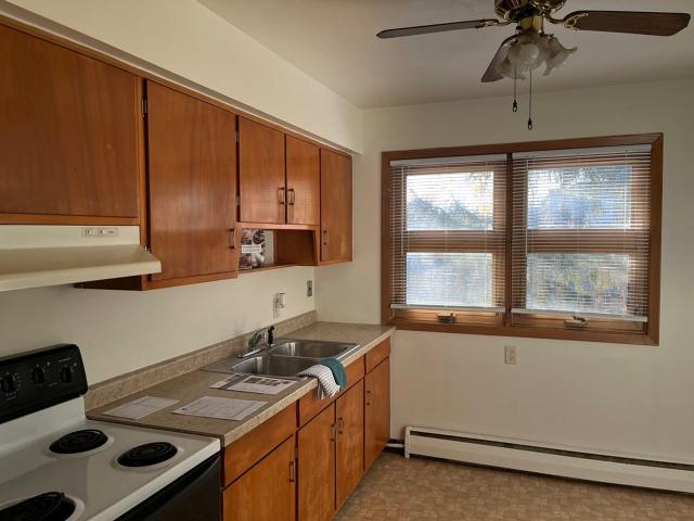 The Beautiful Danforth Apartments 1 Bedroom Apartment for Rent at 1207 Danforth St, St. Paul, MN 55117 North of Maryland