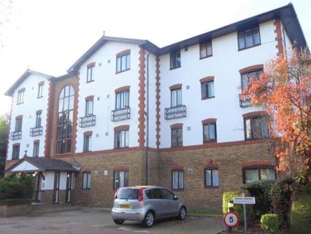 The Beeches, Lampton Road, 1 Bedroom Flat