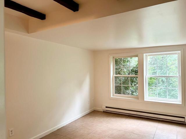 The Beekman House 1 Bedroom Apartment for Rent at 1016 Beekman Rd, Hopewell Jct, NY 12533