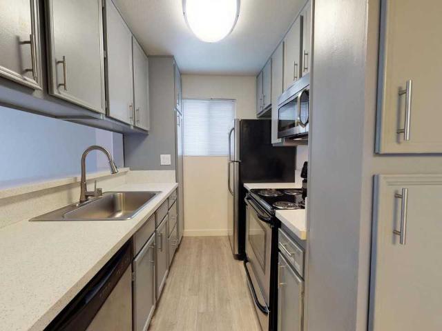 The Belmont 1 Bedroom Apartment for Rent at 4812 70th St, San Diego, CA 92115 Rolando