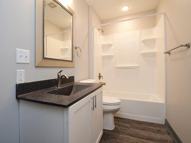 The Belmont Apartments 1 Bedroom Apartment for Rent at 1016 Park Ave, Omaha, NE 68105