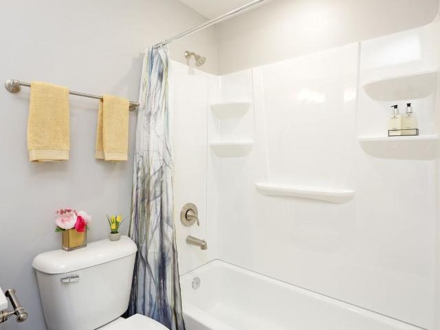The Belmont Apartments 1 Bedroom Apartment for Rent at 1016 Park Ave, Omaha, NE 68105