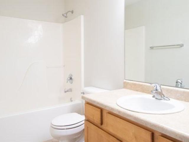 The Bend At Gretna 2 Bedroom Apartment for Rent at 111 E Westplains Rd, Gretna, NE 68028