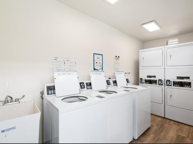 The Bend on Ballantyne 1 Bedroom Apartment for Rent at 294 Ballantyne St, El Cajon, CA 92020 El Cajon