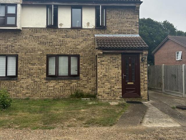 The Bentleys, Southend on Sea SS2 1 bed flat to rent £1,050 pcm £242 pw