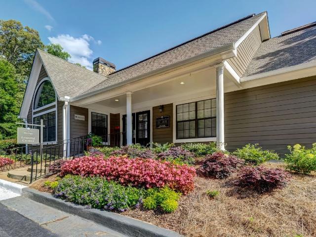 The Berkshires at Vinings 1 Bedroom Apartment for Rent at 3200 Spring Hill Pkwy Se, Smyrna, GA 30080