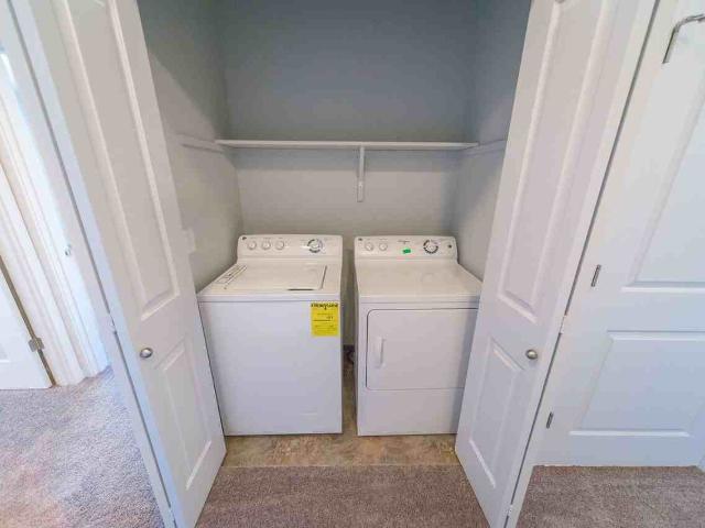 The Best of Both Worlds: Nature at your Doorstep, City at your Fingertips! 1 Bedroom Apartment for Rent at 5062 Gaffin Rd Se, Salem, OR 97317 Southeast Mill Creek