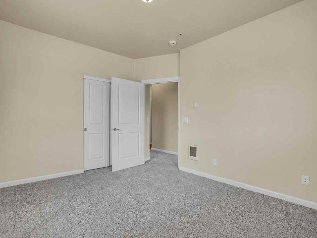 The Best of Both Worlds: Nature at your Doorstep, City at your Fingertips! 2 Bedroom Apartment for Rent at 1569 Whitaker Dr Se, Salem, OR 97317 Southeast Mill Creek
