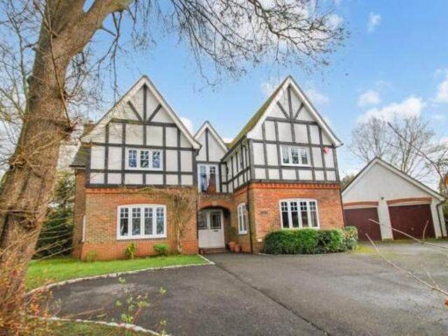 The Birches, Beaconsfield, 5 Bedroom Detached