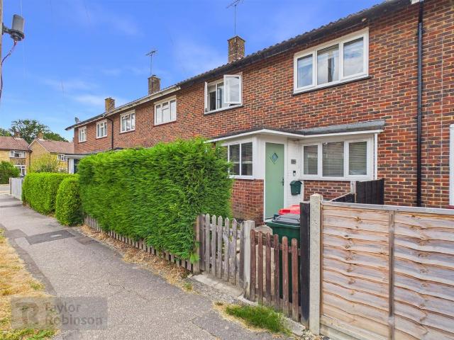 The Birches, Crawley RH10, 2 bed property to rent, £1,750 pcm | PrimeLocation