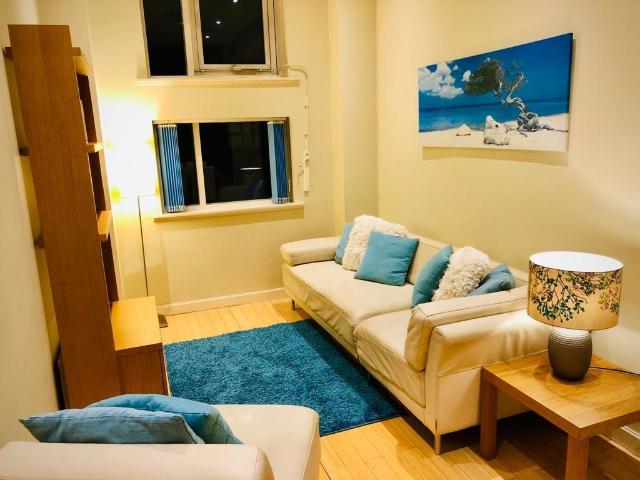 The Birchin, 1 Joiner Street. 2 bed flat to rent £1,275 pcm £294 pw