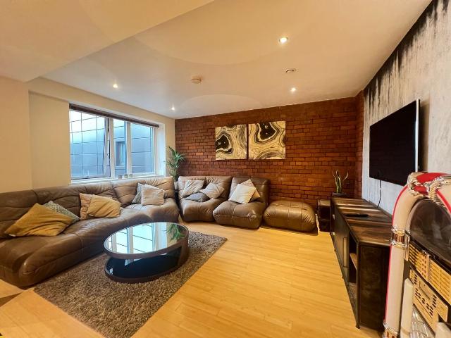 The Birchin, Joiner Street, Northern Quarter M4, 2 bed flat to rent, £1,275 pcm | PrimeLocation