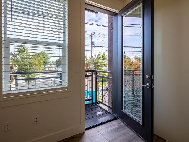 The Bluffs 2 Bedroom Apartment for Rent at 5150 N Lombard St, Portland, OR 97203 University Park