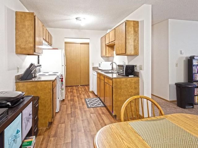 The Bluffs 2 Bedroom Apartment for Rent at 708 E 7th St, Monticello, MN 55362