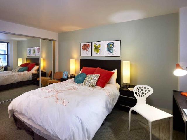 The Blackwood 2 Bedroom Apartment for Rent at 5200 S Blackstone Ave, Chicago, IL 60615 Hyde Park