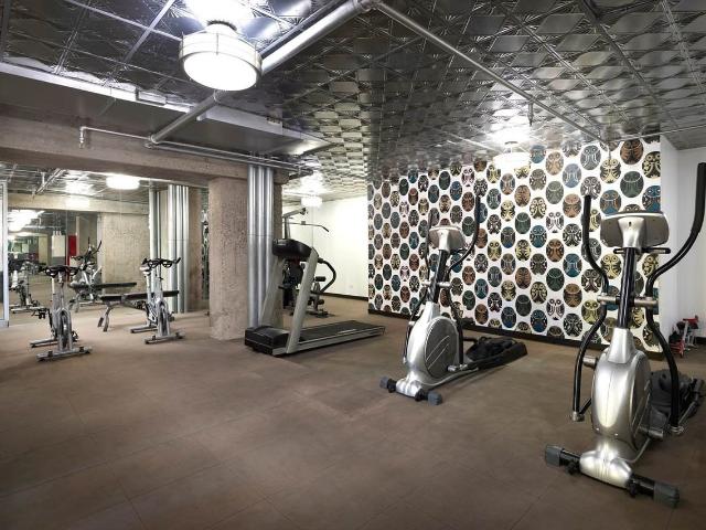 The Blackwood 2 Bedroom Apartment for Rent at 5200 S Blackstone Ave, Chicago, IL 60615 Hyde Park
