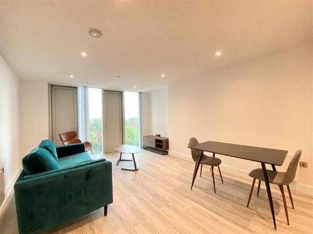 The Blade, Manchester 1 bed apartment to rent £1,600 pcm £369 pw