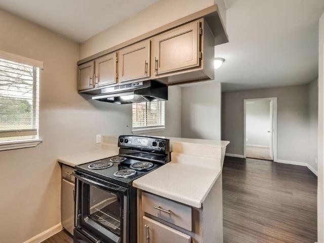 The Blanca Apartments 3 Bedroom Apartment for Rent at 8217 Fulton St, Houston, TX 77022 Northside Northline