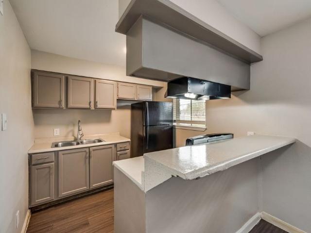 The Blanca Apartments 2 Bedroom Apartment for Rent at 8217 Fulton St, Houston, TX 77022 Northside Northline