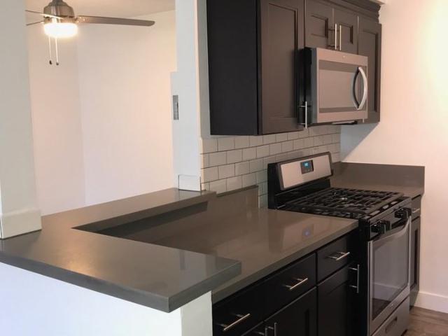 The Bloc Apartments 1 Bedroom Apartment for Rent at 104 E Leatrice Ln, Anaheim, CA 92802