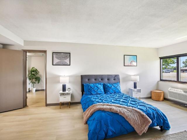The Block at Sterling Heights Studio Apartment for Rent at 34911 Van Dyke Ave, Sterling Heights, MI 48312 Sterling Heights