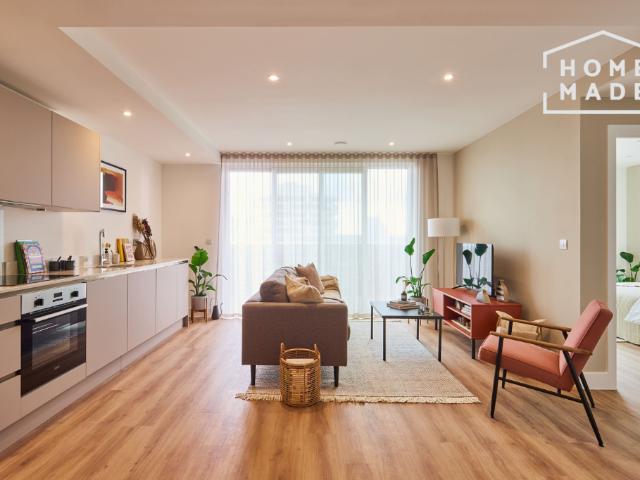 The Blossoms 2 bed apartment to rent £1,905 pcm £440 pw