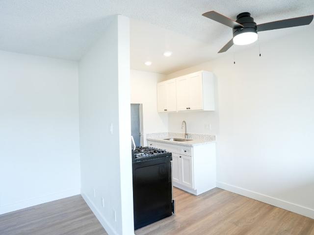 The Bryant 2 Bedroom Apartment for Rent at 11635 11635 11649 Downey Avenue, Downey, CA 90241 Downey