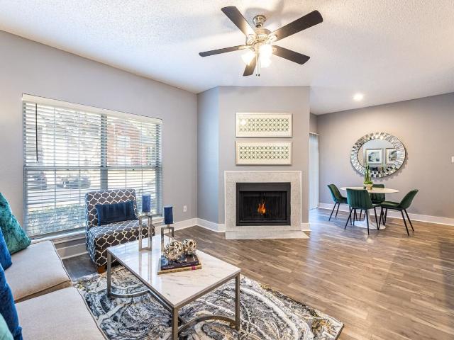 The Bradford on the Park 2 Bedroom Apartment for Rent at 2300 Central Park Blvd, Bedford, TX 76022