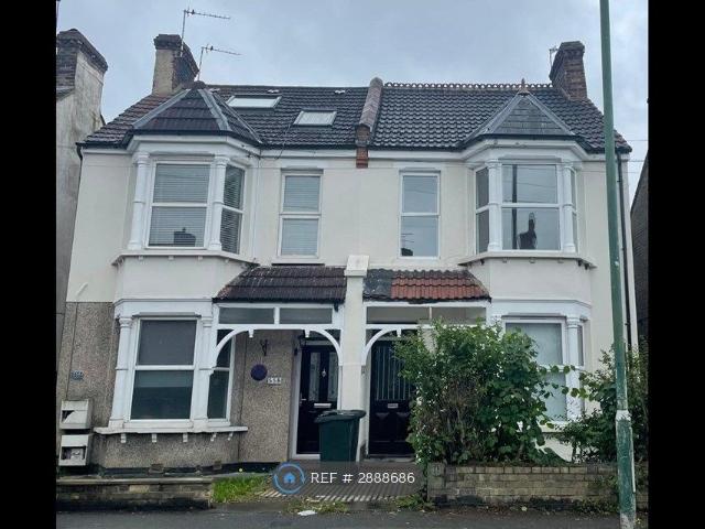 The Brent, Dartford DA1, 2 bed maisonette to rent, £1,590 pcm | PrimeLocation