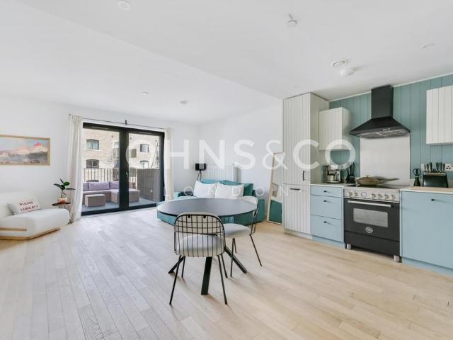 The Brentford Project, Brentford. 1 bed apartment to rent £2,097 pcm £484 pw