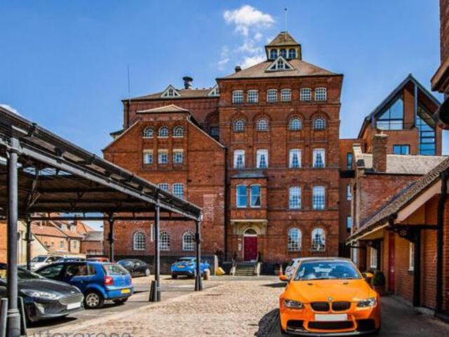 The Brewhouse, Castle Brewery, 2 Bedroom Apartment
