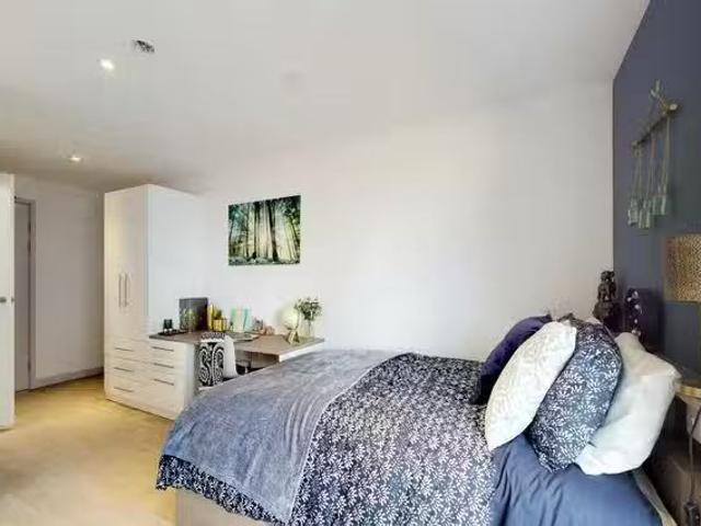 The Bridge Newcastle Classic Ensuite