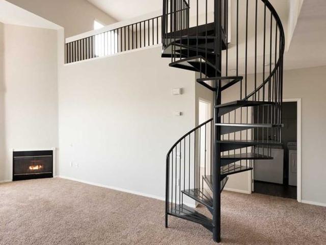 The Bridge at Emeryville 2 Bedroom Apartment for Rent at 1325 40th St, Emeryville, CA 94608