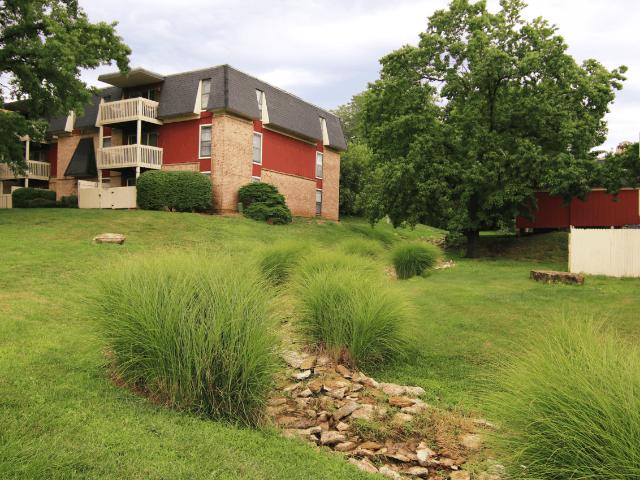 The Bridges at Foxridge 1 Bedroom Apartment for Rent at 5250 Foxridge Dr, Mission, KS 66202