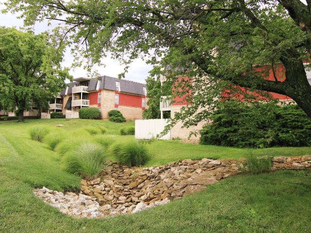 The Bridges at Foxridge 2 Bedroom Apartment for Rent at 5250 Foxridge Dr, Mission, KS 66202