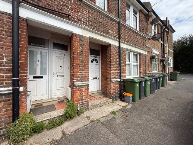 The Broadway, Hastings TN35, 1 bed flat to rent, £875 pcm | PrimeLocation