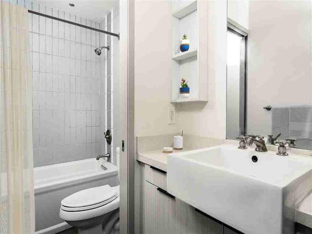 The Broadway Lofts 2 Bedroom Apartment for Rent at 430 S Broadway, Los Angeles, CA 90013 Downtown Los Angeles