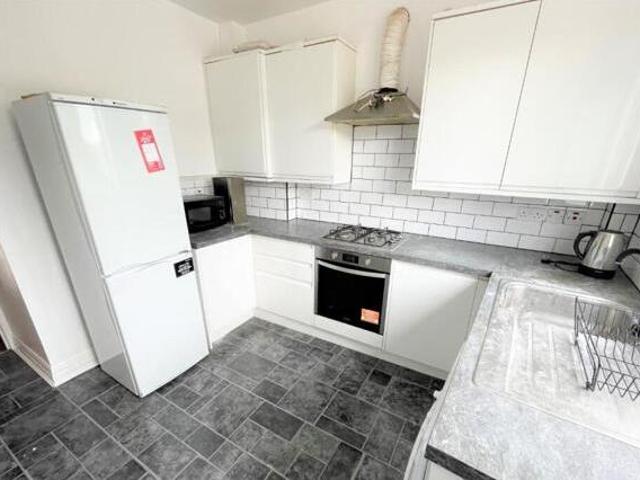 The Broadway, Mill Hill, 2 Bedroom Flat