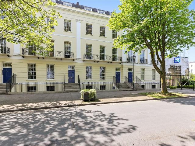 The Broad Walk, Imperial Square, Cheltenham, Gloucestershire GL50, 3 bed flat to rent, £2,200 pcm | PrimeLocation