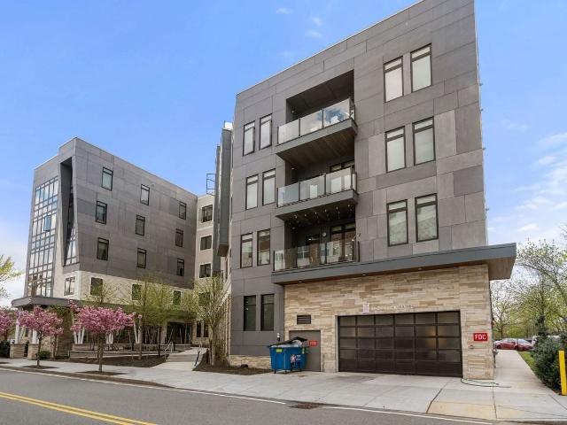 The Brook Luxury Apartments of Cambridge 1 Bedroom Apartment for Rent at 95 Fawcett St, Cambridge, MA 02138 Cambridge Highlands