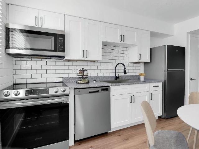 The Bronte East 1 Bedroom Apartment for Rent at 325 W 5th St, Mesa, AZ 85201