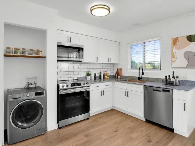 The Bronte East 2 Bedroom Apartment for Rent at 325 W 5th St, Mesa, AZ 85201