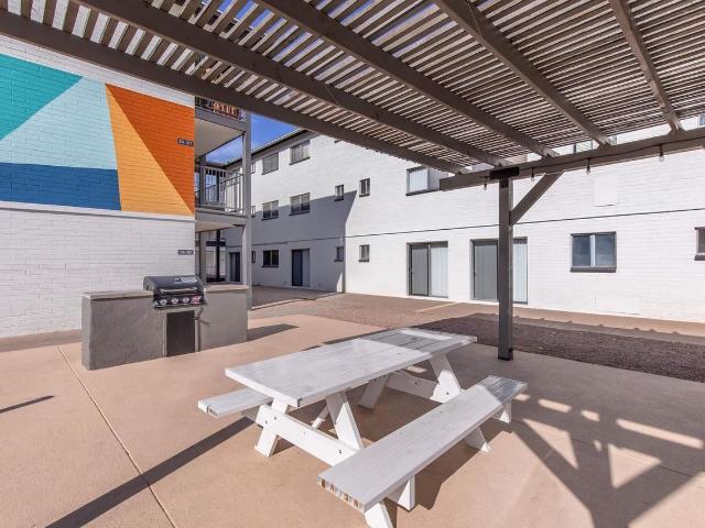 The Bronte East Studio Apartment for Rent at 325 W 5th St, Mesa, AZ 85201