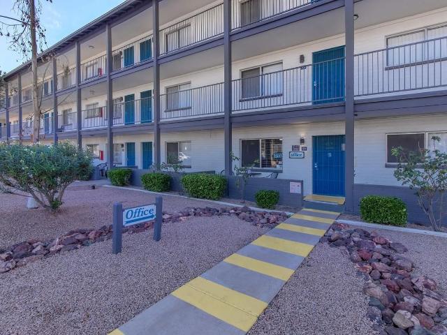 The Bronte East Studio Apartment for Rent at 325 W 5th St, Mesa, AZ 85201