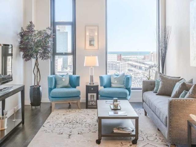 The Buckler by 3L Living 2 Bedroom Apartment for Rent at 401 W Michigan St, Milwaukee, WI 53203 Kilbourn Town