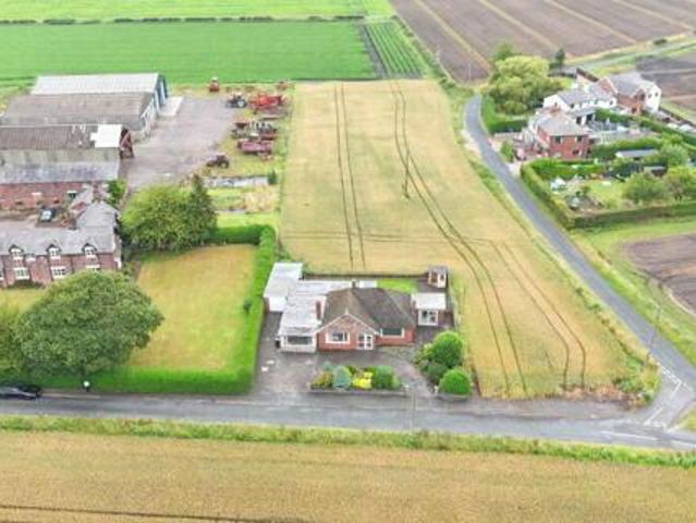 The Bungalow, Catharines Lane, 4 Bedroom Detached