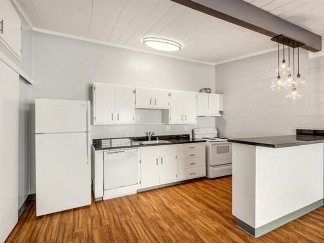 The Bungalow's at Ahwanee 1 Bedroom Apartment for Rent at 126 W Ahwanee Ave, Sunnyvale, CA 94085 SNAIL