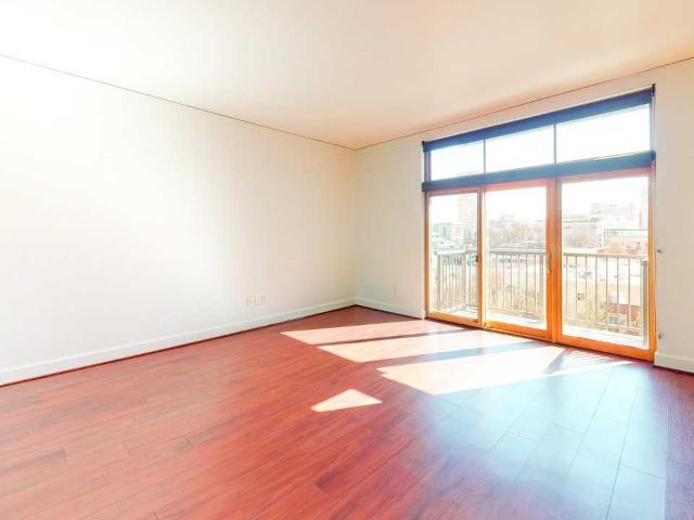 The Burlington Tower 1 Bedroom Apartment for Rent at 900 Northwest Lovejoy Street, Portland, OR 97209 Pearl
